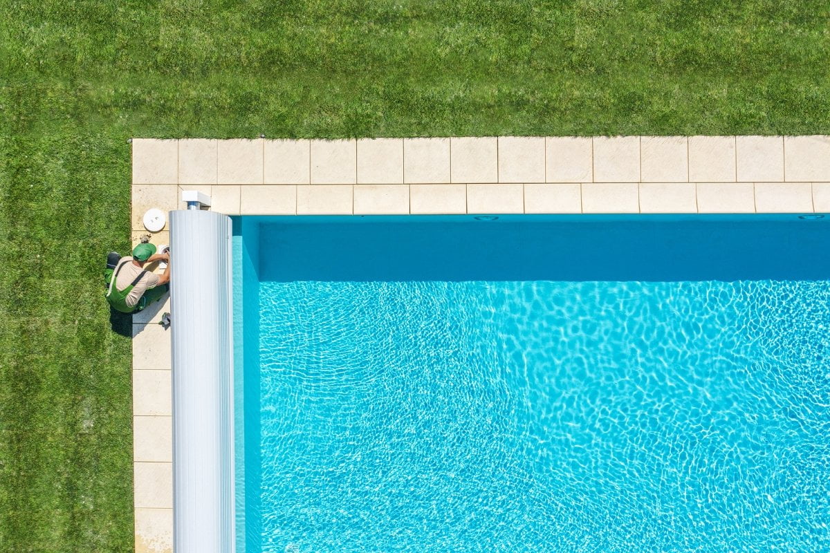 How Does a Pool Skimmer Work? - Clear Water Pools & Outdoor Living